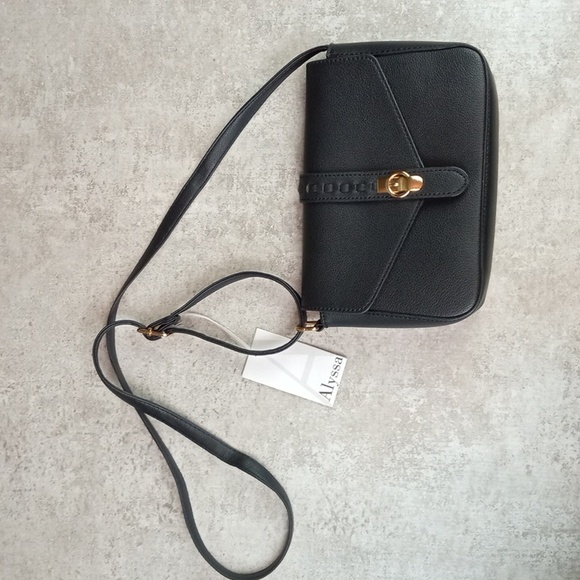 Alyssa | Bags | Alyssa Black Crossbody Bag | Poshmark